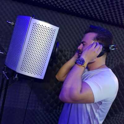 دانلود آهنگ علی سمیعی بارونی همراه موزیک ویدیو • آپ ترک