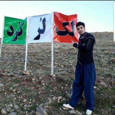 دانلود آهنگ احسان آزادی دیبوکایین (کیفیت عالی MP3) • آپ ترک